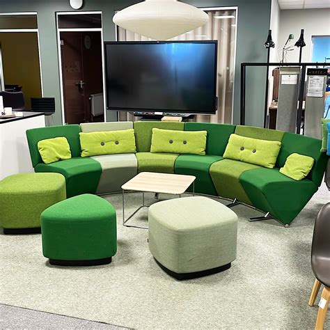 Begagnad Soffa Skandiform Spino Rekomo