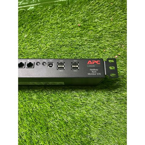 Bộ điều Khiển Giám Sát Môi Trường Phòng Server Apc Netbotz Rack Monitor 570 Nbrk0570 Schneider