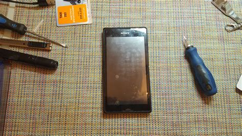 Заменил аккумулятор в Sony Xperia C