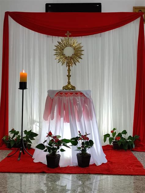 Santíssimo Ornamentação De Igreja Decorações De Altar Decoração De