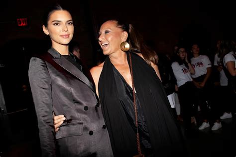 Dkny Turns 30 With Halsey Cara Delevingne And Kendall Jenner