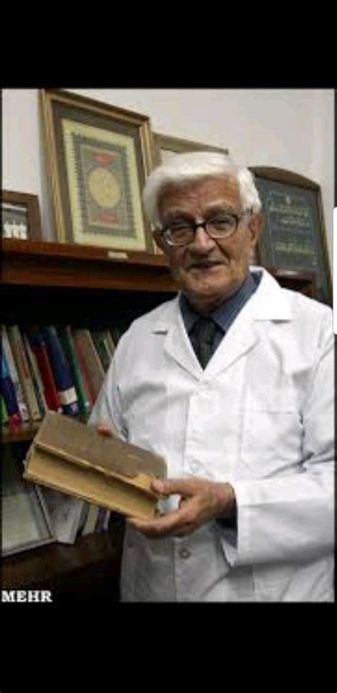 Mehrdad Hamidi On Linkedin صبر بسیار بباید پدر پیر فلک را تا دگر مادر