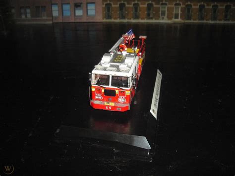 Code 3 Fdny Kitbash Engine 55 Cinquantacinque With Showcase 1807446744 Code 3 Fdny Kitbash Engine 55 Cinquantacinque With Showcase 1807446744
