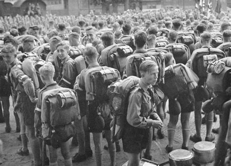 Vintage Photographs Document Hitler Youths Lives During The 1930s