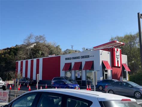 Kfc Eureka Ca 95501 Menu Hours Reviews And Contact