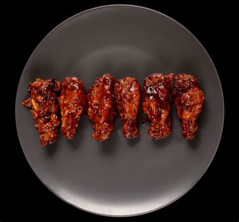 Insanely Hot Chicken Wings NOMAD FOODS