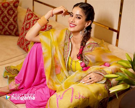 Janhvi Kapoor Wallpapers Janhvi Kapoor 2 269 Bollywood Hungama