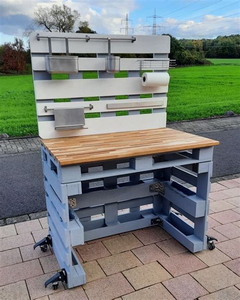 Diy Pallet Outdoor Work Bench