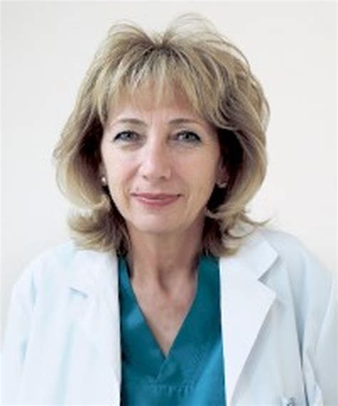 Проф д р Маргарита Кътева Идеята е в България да се създаде мрежа от хирурзи владеещи тази