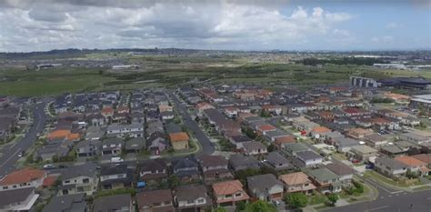 Fence Builder Flat Bush Quality Fencing Auckland