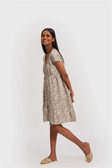 Tiered Short Dress Reistor