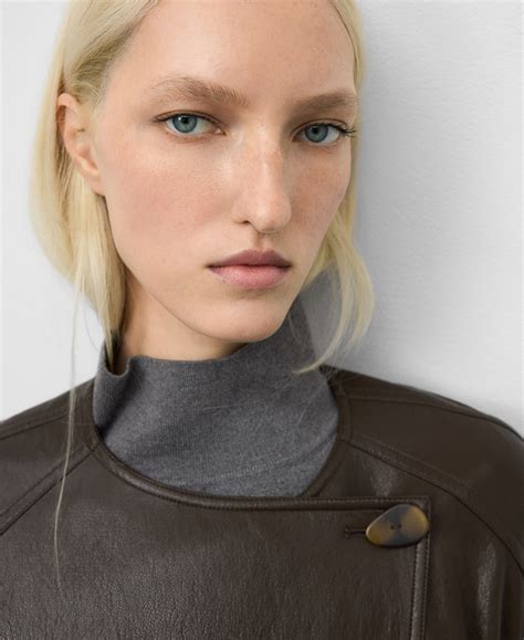 Non Leather Straight Cut Jacket Woman Ad España