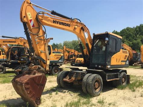 Hyundai Hw145 Эскаватор захиалгаар нийлүүлнэ Эскаватор Excavator