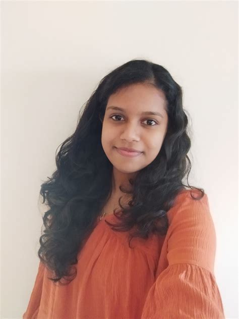 maleesha kumarasinghe medium