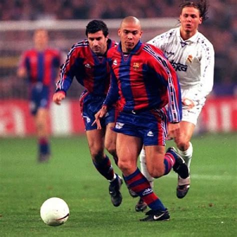 Ronaldo And Luis Figo V Redondo Barcelona V Real Madrid Ronaldo In