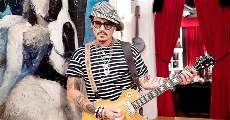 Johnny Depp Was The Worst Guitarist Says An Eminent Record Producer Reveals The Pirates Of