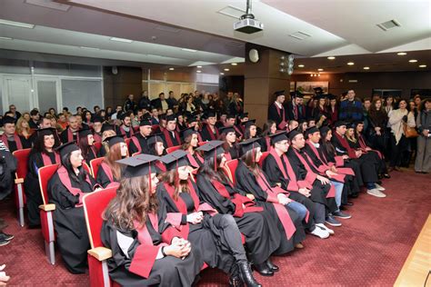 УНСС Катедра Недвижима собственост изпрати своите абсолвенти