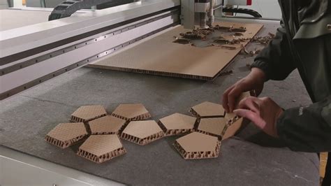 Cnc 골판지 판지 상자 샘플 절단기 포장 산업 Buy Cnc 골판지 판지 상자 샘플디지털상자 기계 Product On