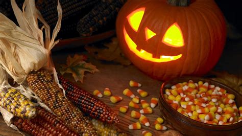 Cute Candy Corn Halloween Wallpapers Wallpaper Cave