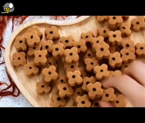 شیرینی نخودچی خشک ویژه عید نوروز فیلو