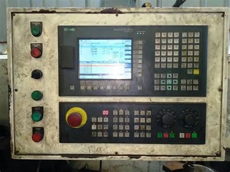 VMC Vertical Machining Center CNC Milling Machine Model Name Number MC V At Unit