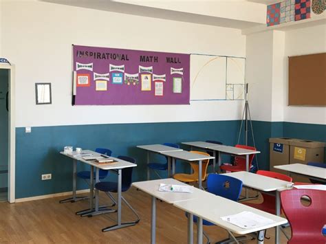 Isb School By Deadline Construct Classroom Design