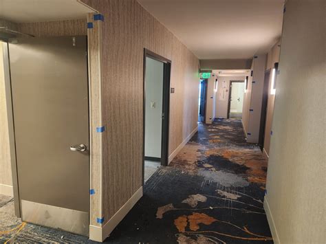 Gallery Cb Wall Covering Inc