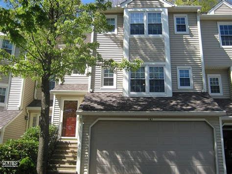 141 Governor Trumbull Way Trumbull Ct 06611 Zillow
