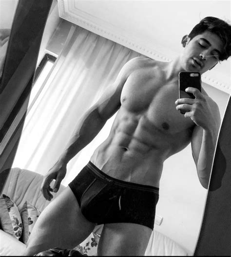 Shirtless Bollywood Men Male Model Poses In His Underwear For Onlyfans