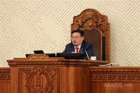 Г Занданшатар Эрх баригч нам бүр өөрсдийн эрх ашгийн төлөө Сонгуулийн хуулийг өөрчилдөг байдал