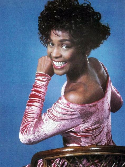 40 Rare And Stunning Photographs Of A Young And Beautiful Whitney
