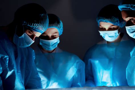 Risks In Hip Replacement Surgery May Increase Based On Method Used