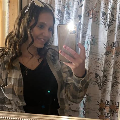 Olivia Barney Oliviabarney10 • Threads Say More