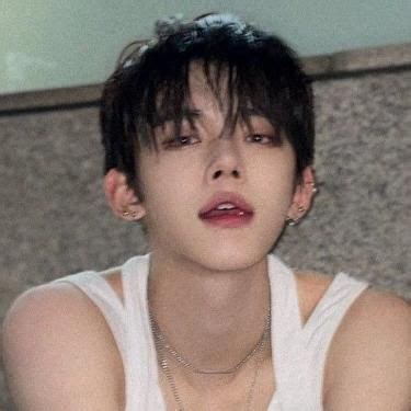 Pin By Sunmi On Pins By You Txt Choi Daniel Pretty Babes