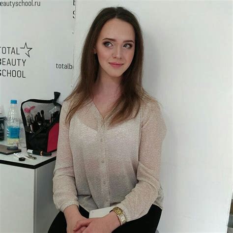 Posted By Malantonina MakeupОгромное спасибо талантливому визажисту Нинель за такую чудесную