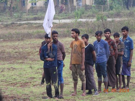 မွတ်ဆလင်များပါ စစ်ကောင်စီတပ်သား Development Media Group