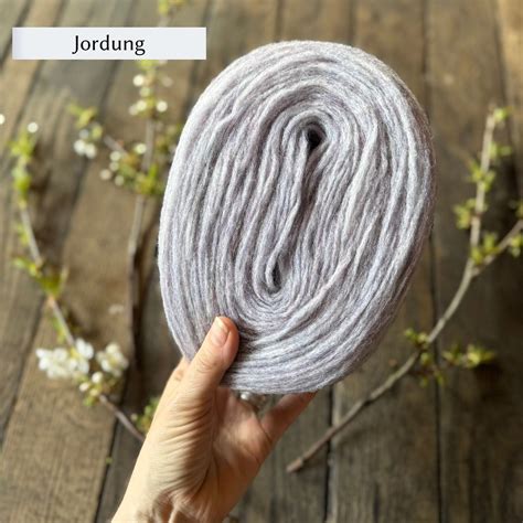 Höner Och Eir Nutiden The Woolly Thistle