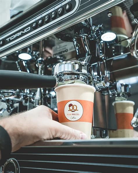 Pan Precel Zaprasza A Kawa Jest Nasza Ekspres Kolbowy I Młynki W