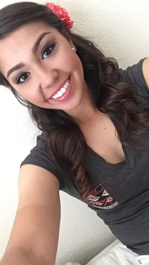 Huge Boobs Sexy Hot Girls Photos Big Cleavage Pictures 2018 Thechive