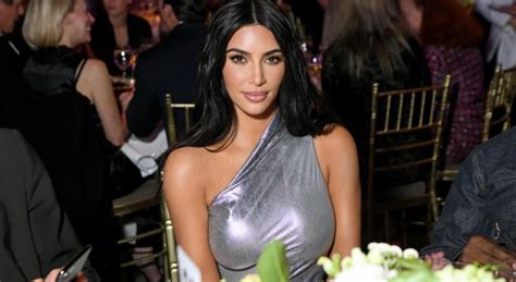 Kim Kardashian Totalement Nue Et Méconnaissable Sur Une Photo