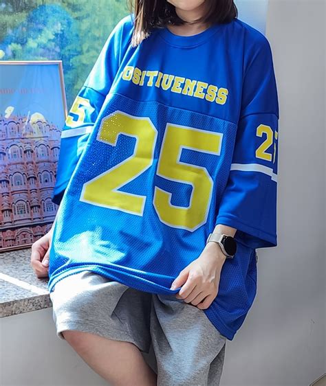 오버핏 Y2k 여름 반팔티셔츠 남녀공용 커플 캠퍼스룩 데이트룩 힙한 여름코디 캐주얼 시원한 매쉬소재 에이블리