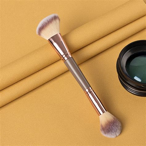 Makeup Brush Champagne Color Double Ended Contour Powder Blush Brush