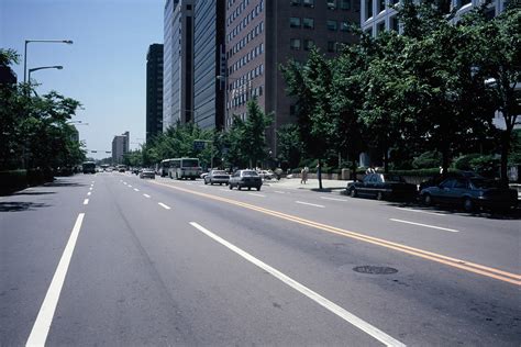 여의도증권가 서울연구데이터서비스