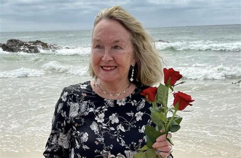 Reeva Steenkamps Mom Has Suffered A Stroke Call To Community For Kindness