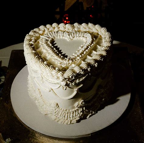 Vintage Heart Wedding Cake Eves Cakes