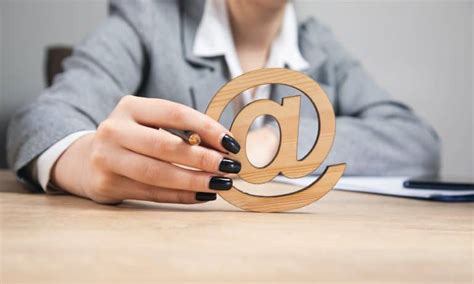 How To Automatically Forward Email From Outlook