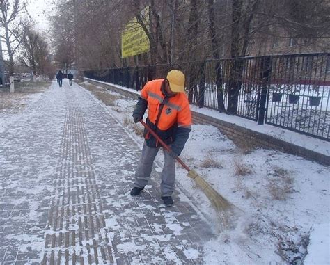 ХОТ ТОХИЖИЛТ ҮЙЛЧИЛГЭЭНИЙ ГАЗРЫН ҮЙЛЧЛЭГЧИД АЧААЛАЛТАЙ АЖИЛЛАЖ БАЙНА
