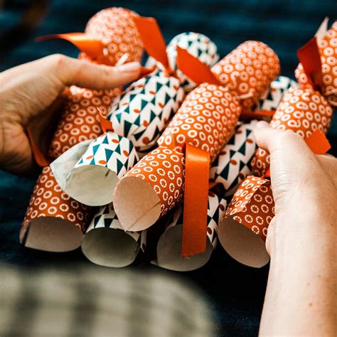 Make Your Own Festive Crackers Kit Sweet Maries Party Shop