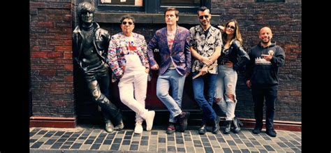 Huge Charity Single Launch For Busker Pete La Vida Liverpool