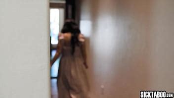 Sexy Ebony Teen Alexis Tae Enjoys Deep Anal Sex By Perverted Big Cock Guy XVIDEOS COM